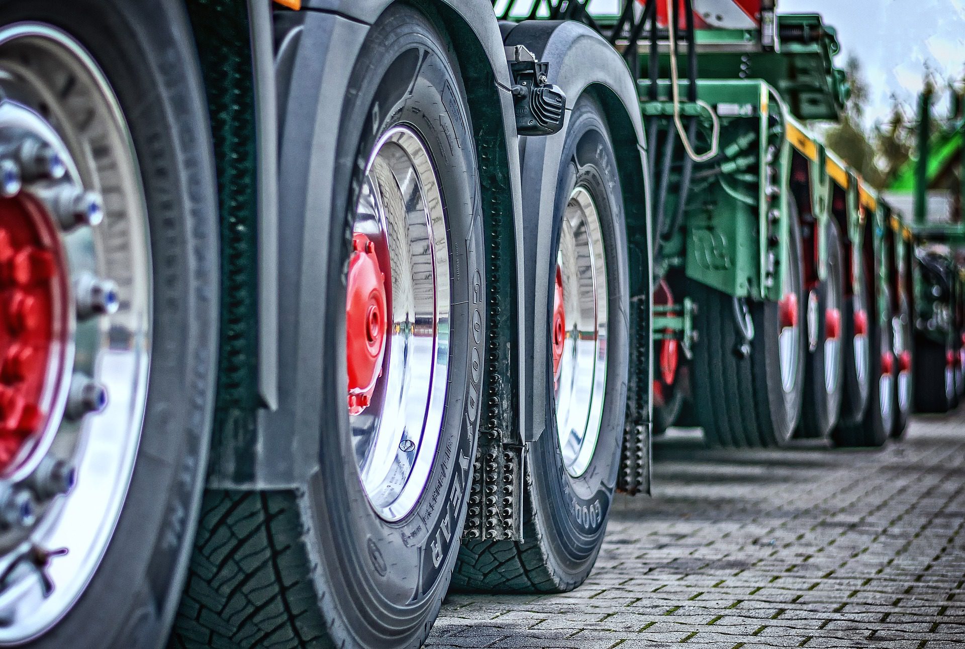 The Difference Between Haulage And Freight - Highway Logistics